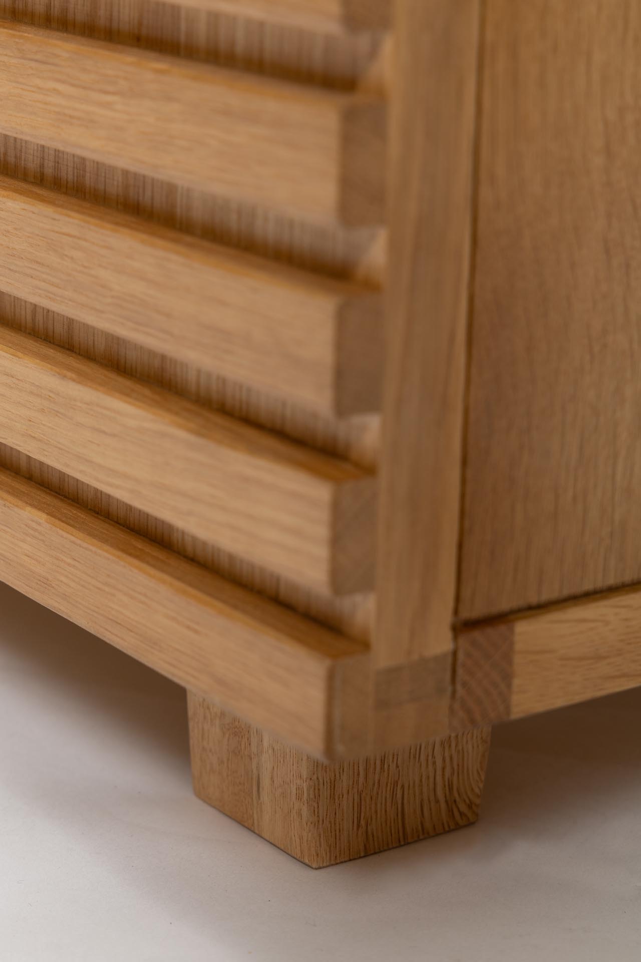 Chameleon 75cm Low Unit – Oak - PR Home